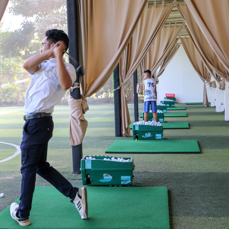 Active & Reactive | DIB Club