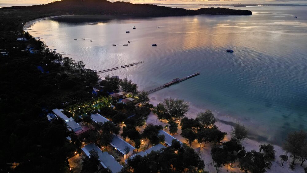 Welcome to Your Beach Resort | Island Center Point