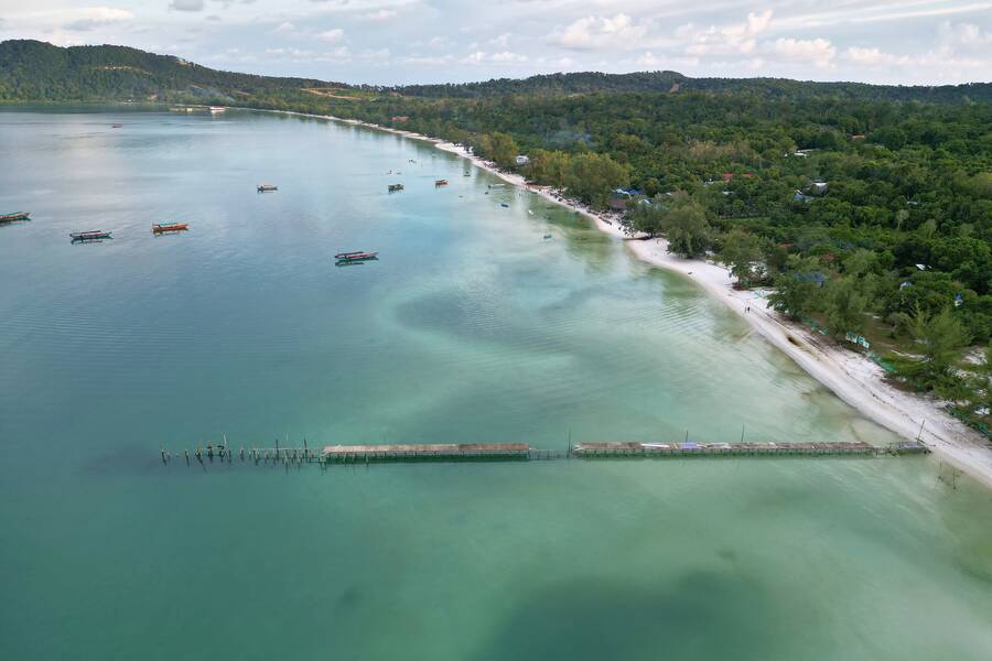 Welcome to Your Beach Resort | Island Center Point