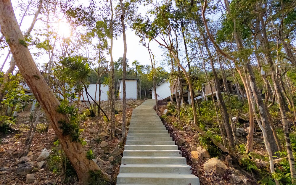 Welcome to Your Beach Resort | Island Center Point