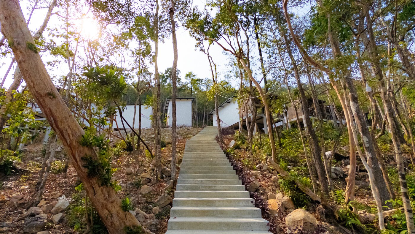 Welcome to Your Beach Resort | Island Center Point