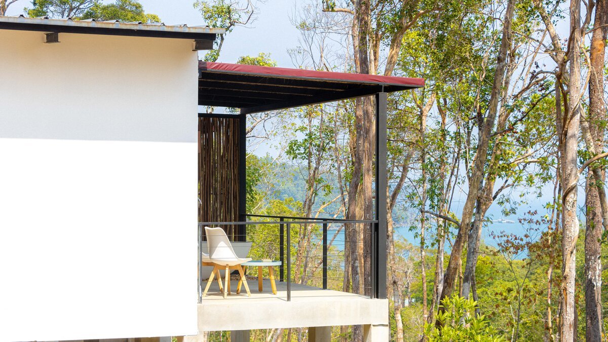 Welcome to Your Beach Resort | Island Center Point