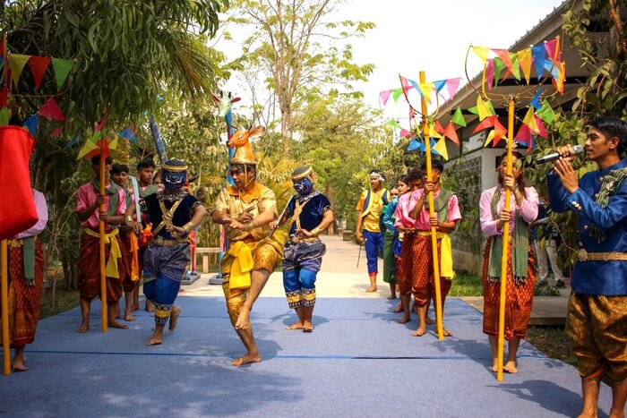 Dancing into Khmer New Year | Living Cambodia Blog